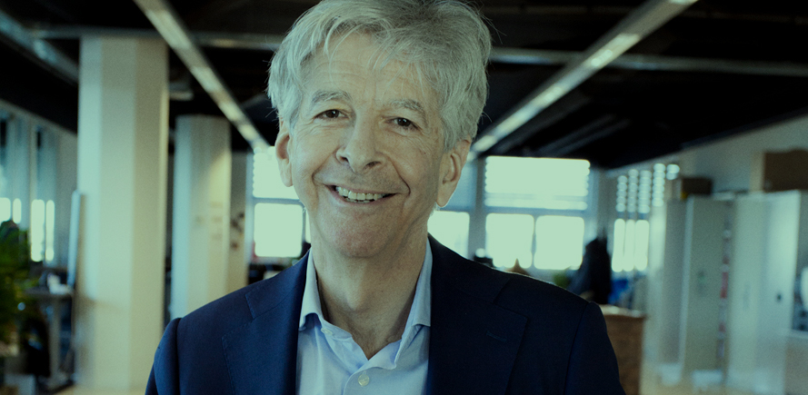 Ronald Plasterk: ‘Het is even wennen dat niemand voor me rent ...