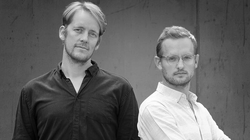 We werken steeds harder voor steeds minder geld | Intermediair